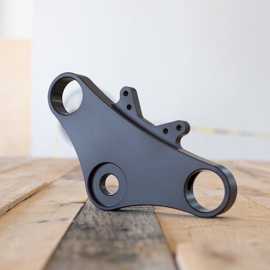 Triumph Bonneville Top Triple Clamp - Cognito Moto