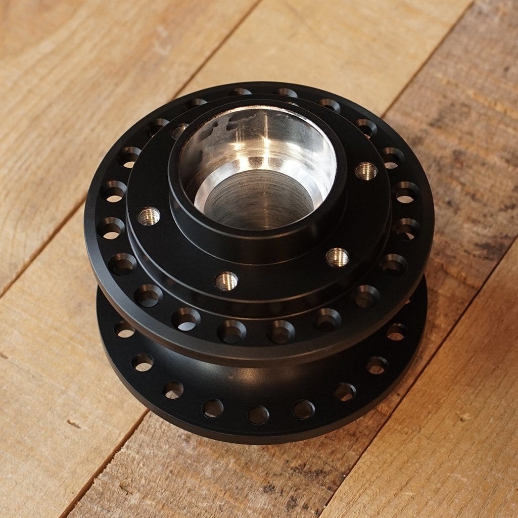 BMW R Nine T ( R9T ) Conversion Hub – Cognito Moto