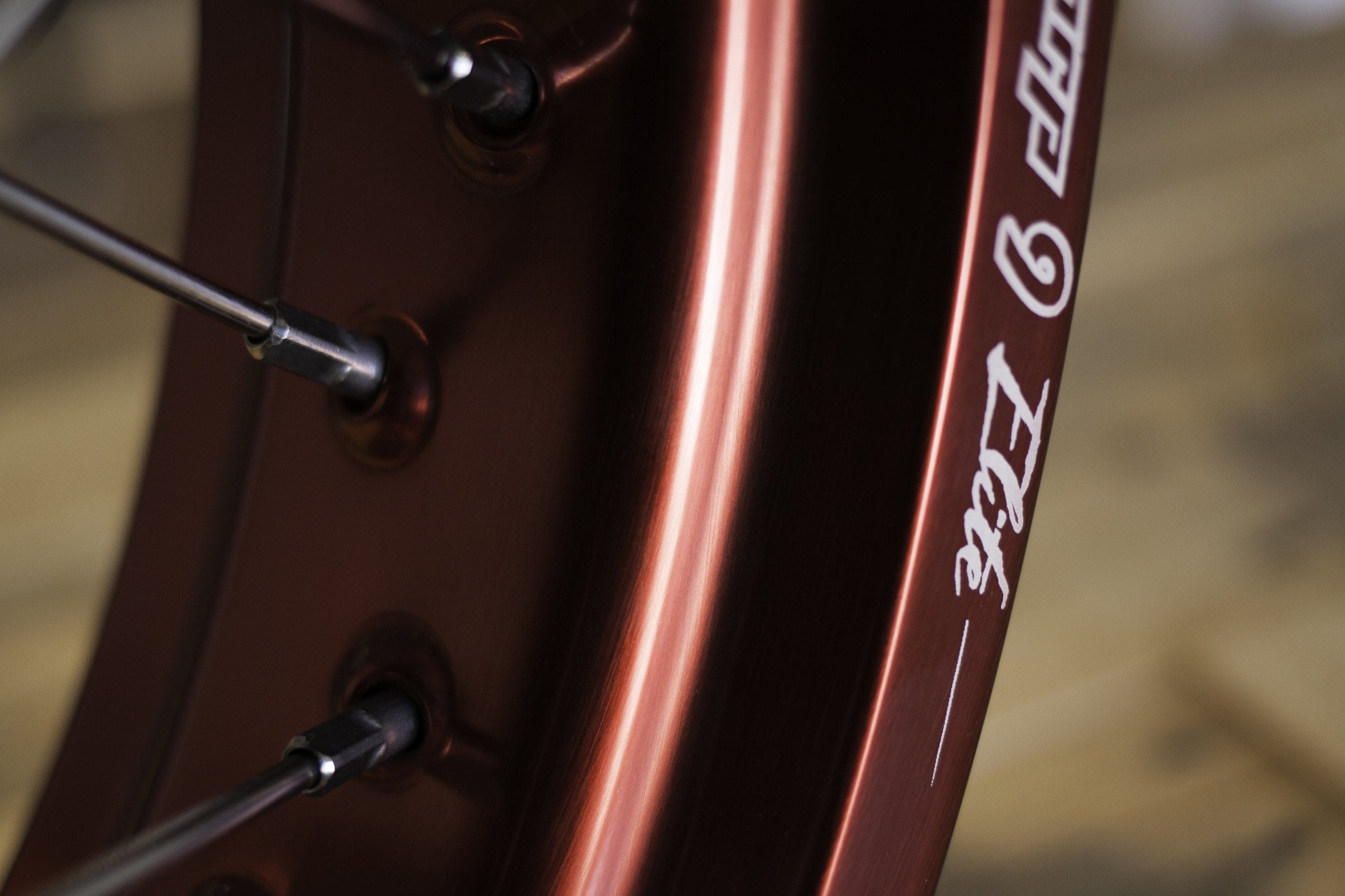 Bolt-on laced wheel for R6 & R1 Fork 1999-2021 (Complete) - Cognito Moto